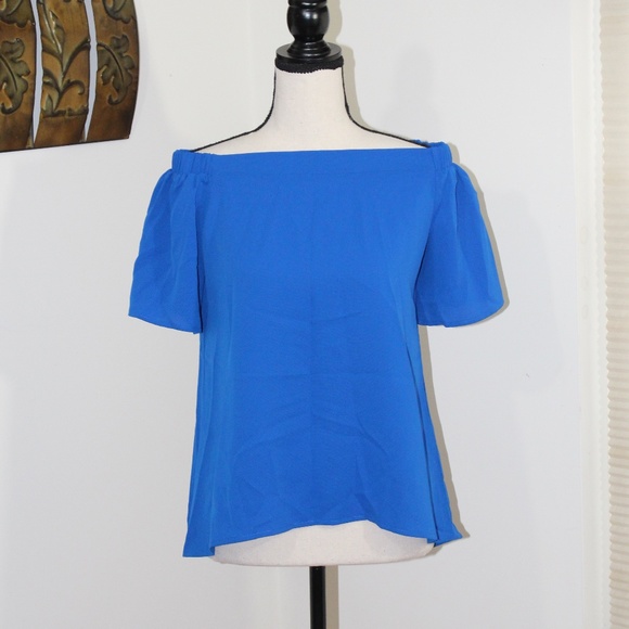 TCEC | Tops | Tcec Cobalt Blue Off The Shoulder Short Sleeve Fluttery ...